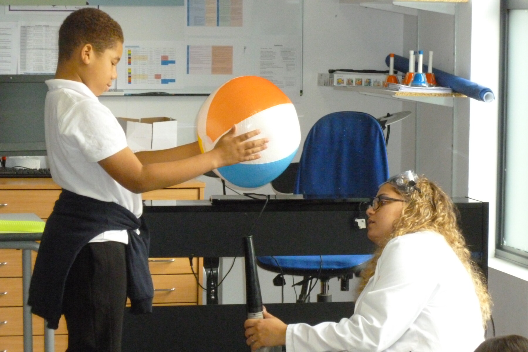 Great Pakeman Physics Extravaganza - Pakeman Primary School