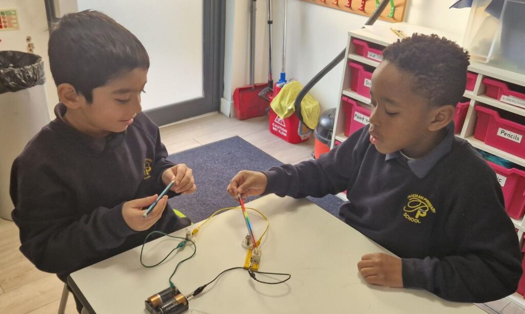 Electric Circuits - Pakeman Primary School